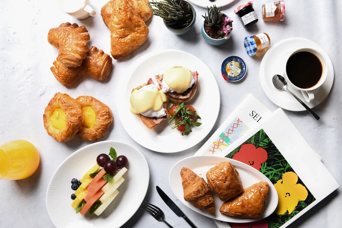 Irina's Restaurant - Menus | Camelot Castle Hotel Tintagel