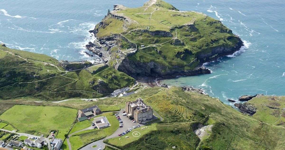 The Best Dog-Friendly Beaches Near Camelot Castle Hotel: Sand, Sea and ...